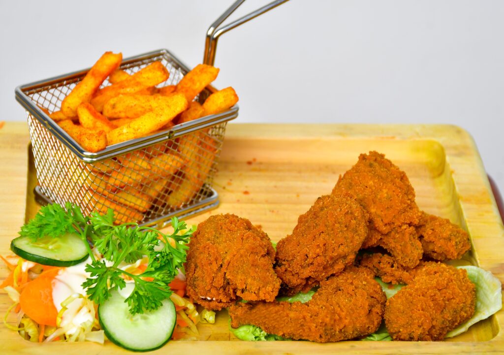 Southern Fried Chicken Wings – 6 Pcs With Fries – Bakers Point